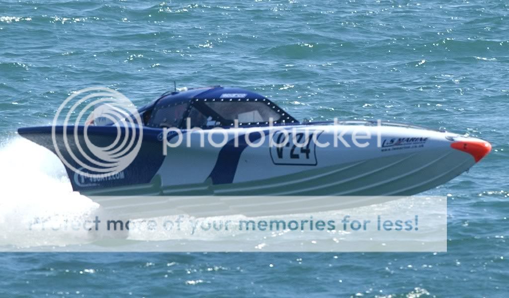 racing model boats pics | Boat Design Net